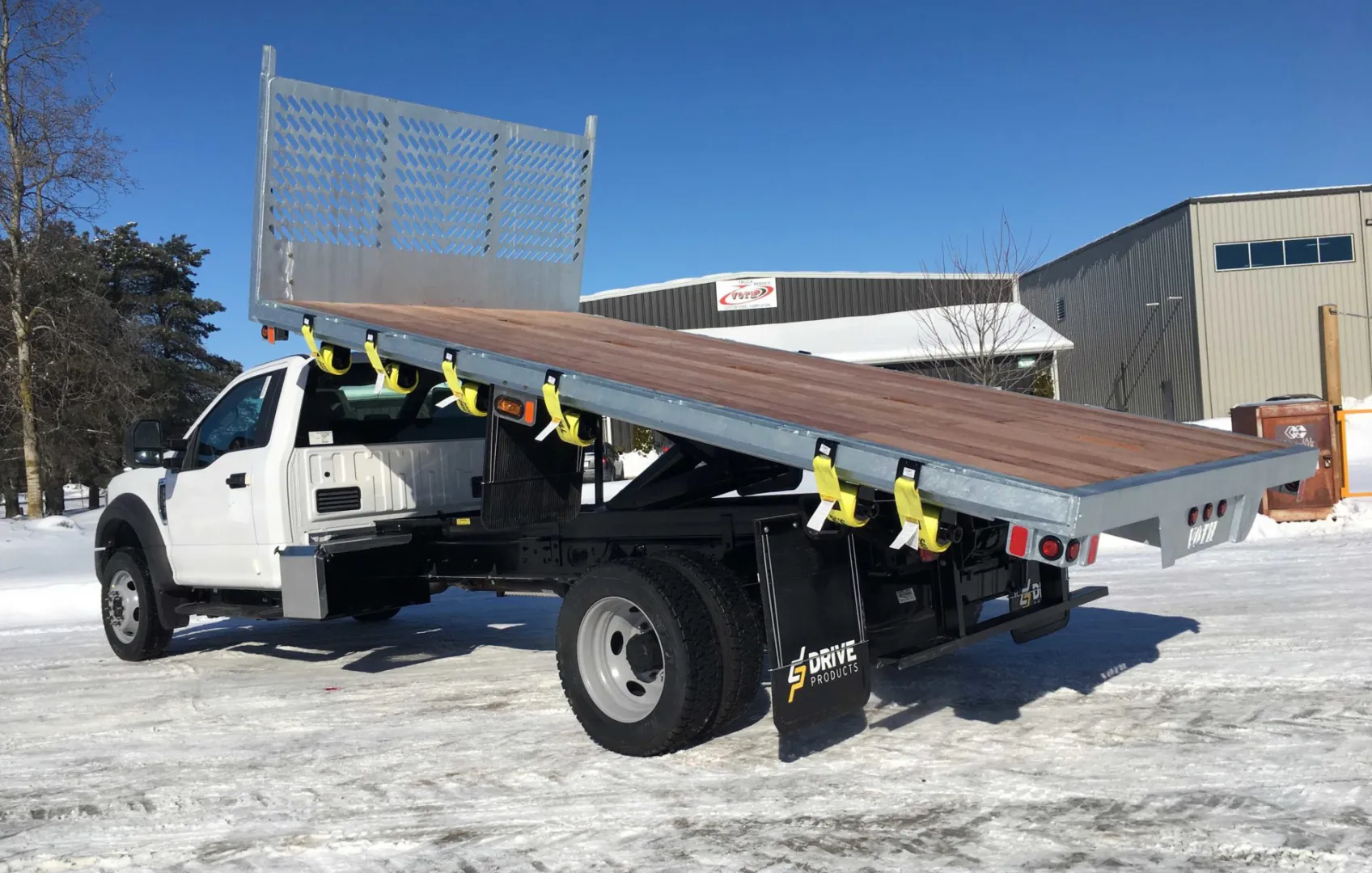 Industrial Machine - Dumping Flat Deck