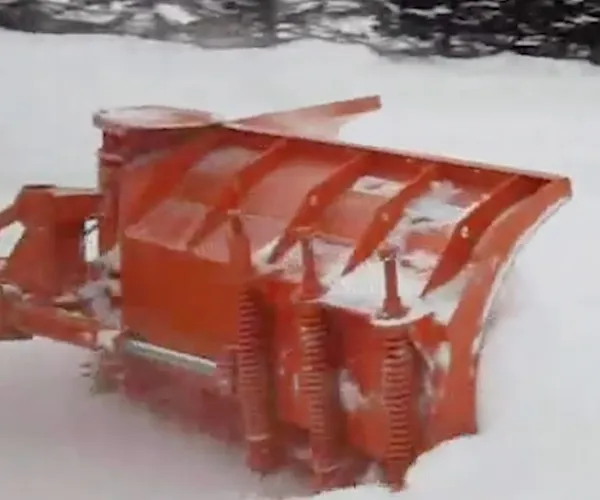 Industrial Machine - Folding V-Plows